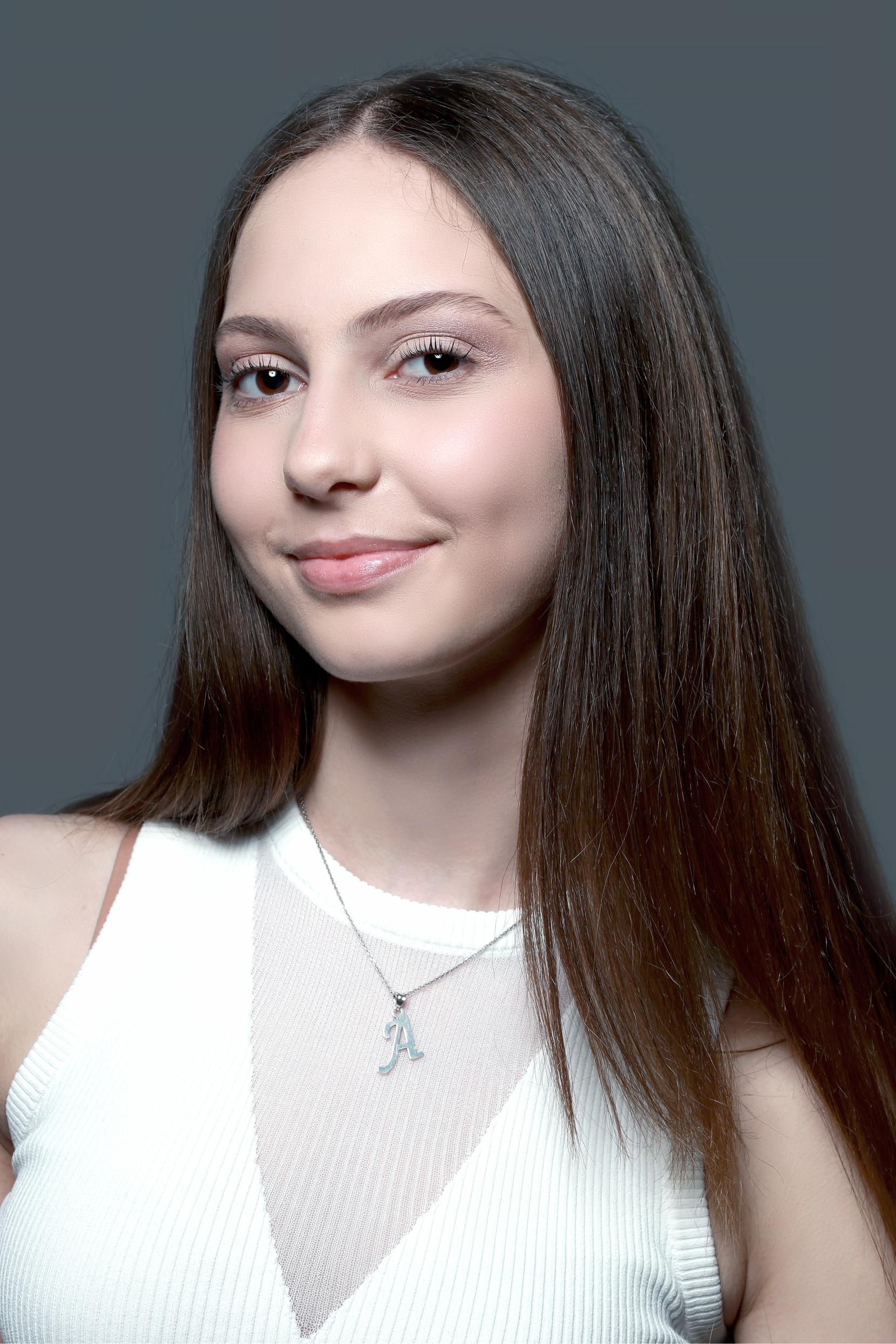 ANDREA TOMIC (1) | Modna agencija Select