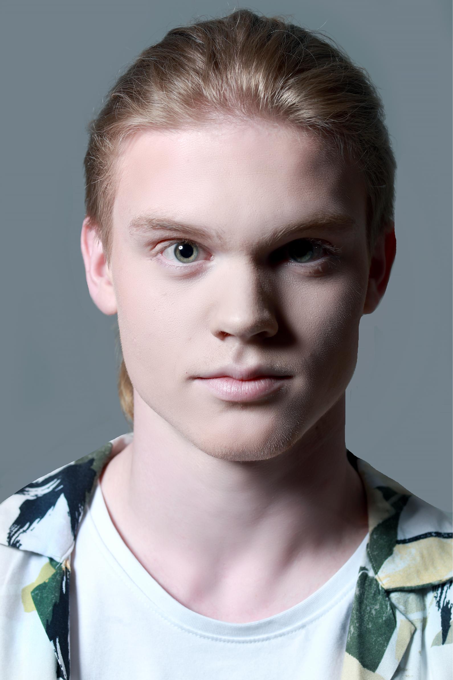 PAVLE POPOVIC (2) | Modna agencija Select