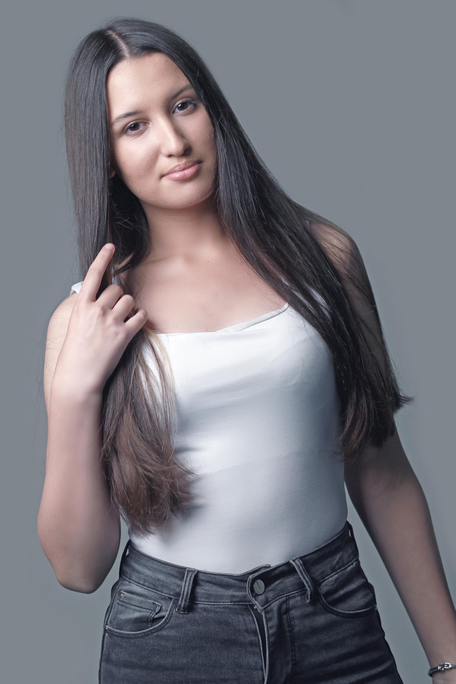 ANDJELA PAUNOVIC (2) | Modna agencija Select